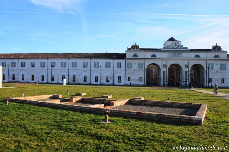 Novi Ark - La Guida Di Modena